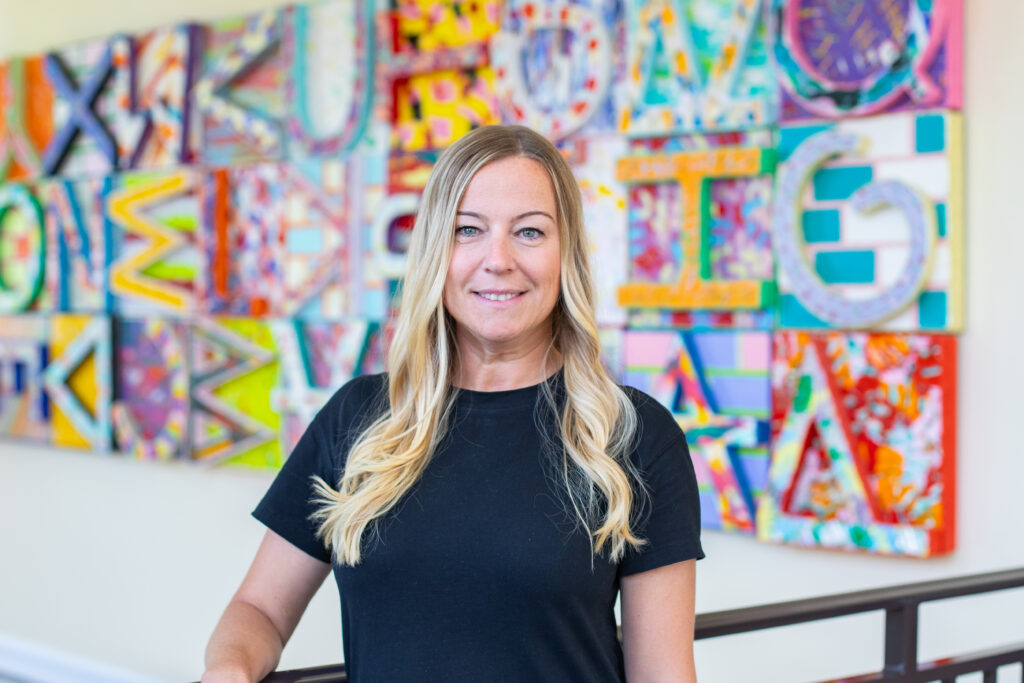 Ewelina Czyz - P.K. Yonge